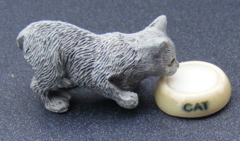 Dollshouse Miniature Resin Cats And Kittens
